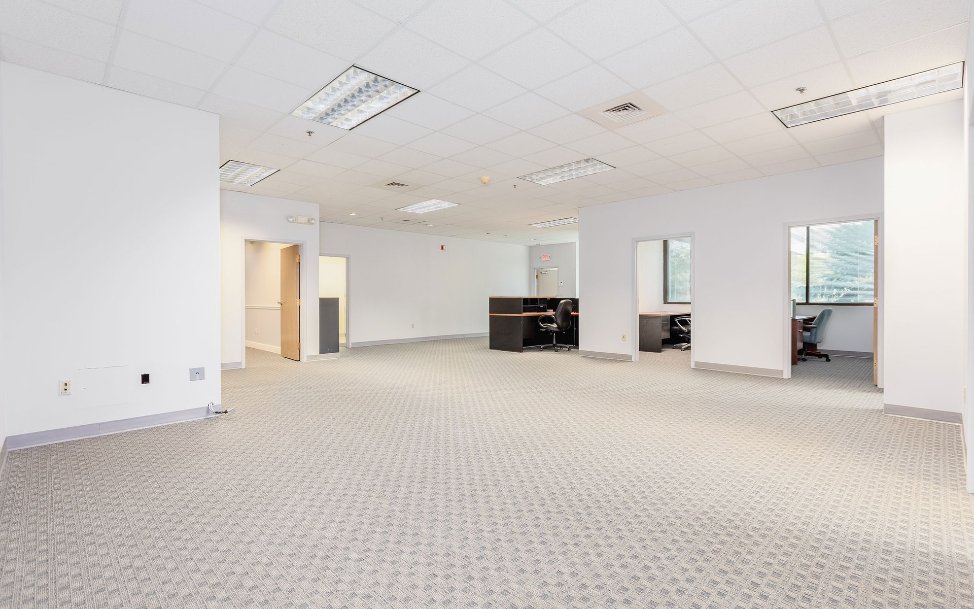 100 Technology Drive, Trumbull, CT 06611